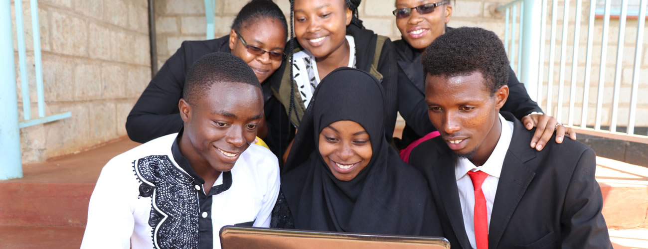 Home | UoEm Elearning Portal